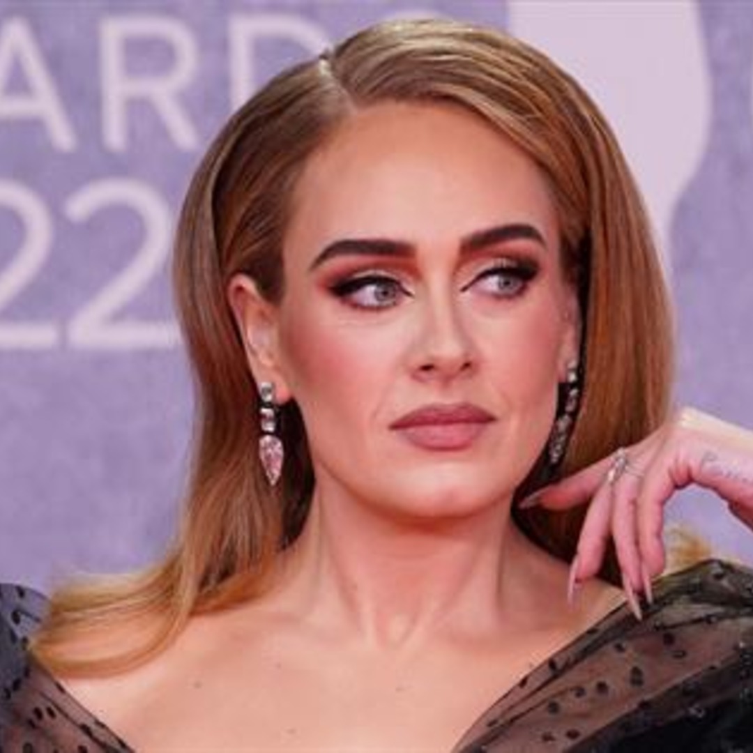Adele Quits Drinking After Being “Borderline Alcoholic” Adele Quits Drinking After Being “Borderline Alcoholic”